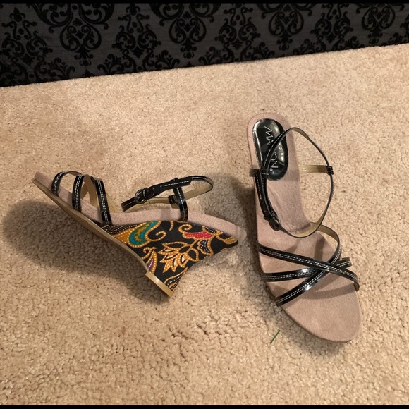 Markon | Shoes | Unique And Cutest Sandals | Poshmark